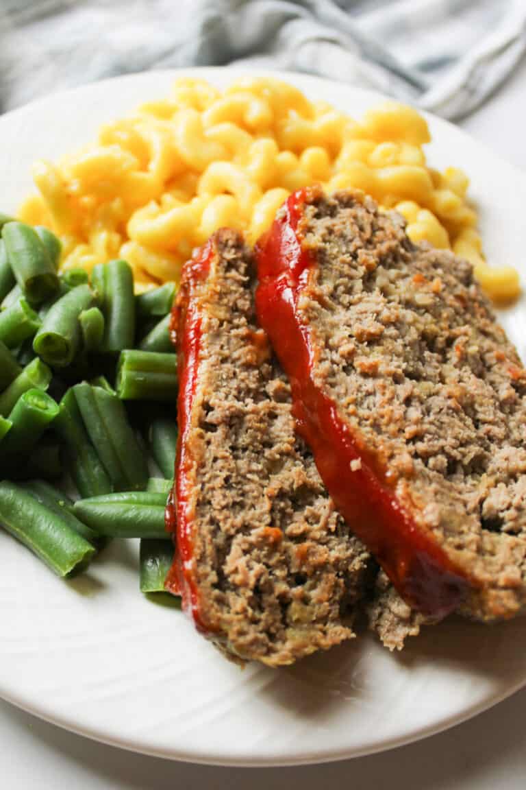 Meatloaf with Ritz Crackers - BeeyondCereal
