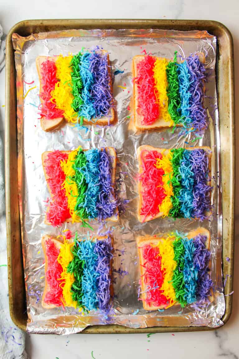 Rainbow Grilled Cheese - BeeyondCereal