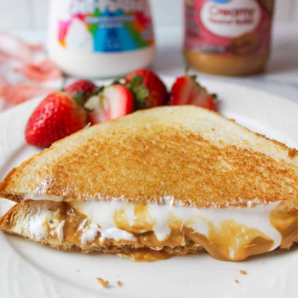 Grilled Fluffernutter Sandwich - BeeyondCereal