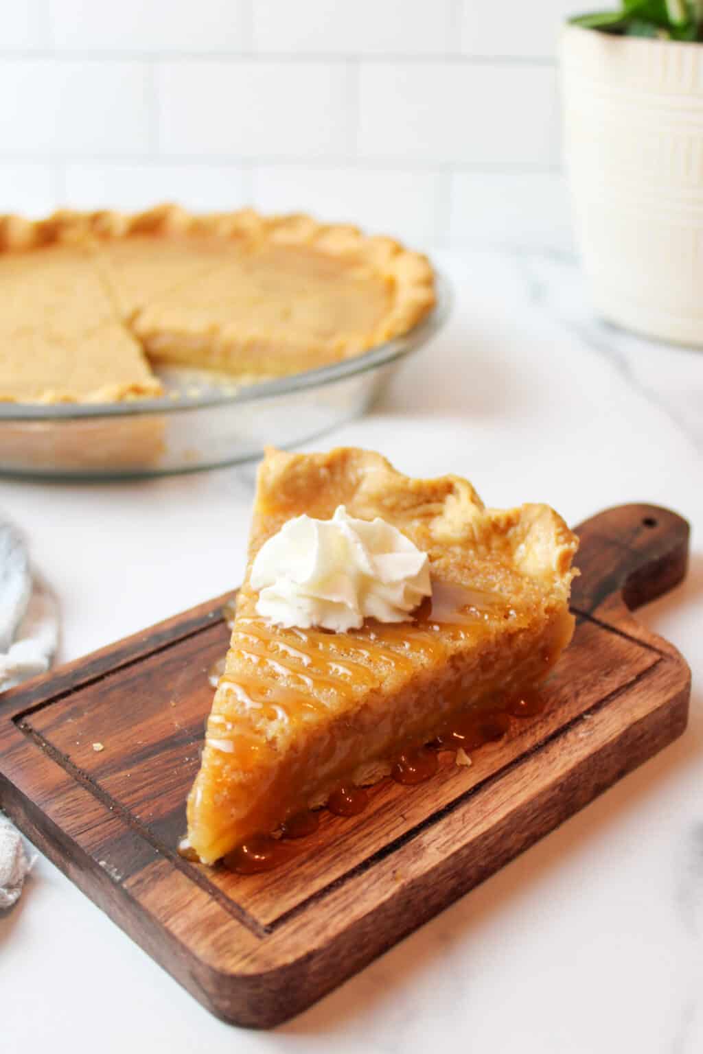 Applesauce Custard Pie - BeeyondCereal