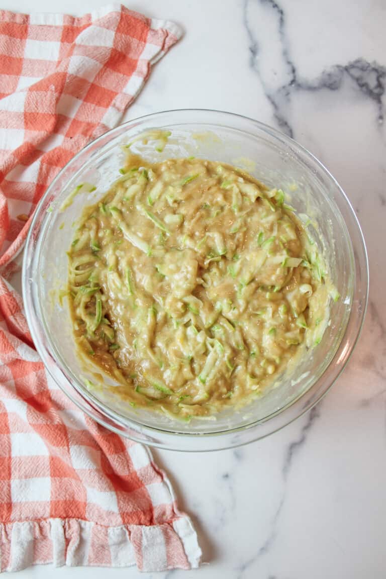 Amish Zucchini Bread - BeeyondCereal