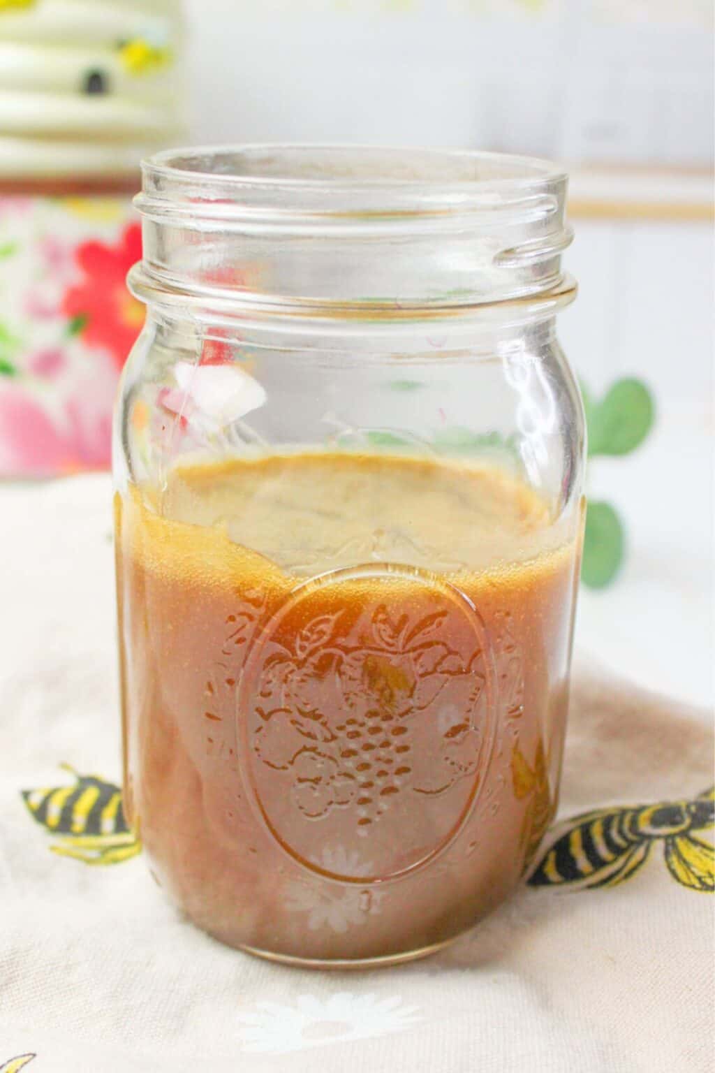 10 Minute Salted Caramel Sauce - BeeyondCereal